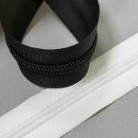China Smooth Routing Watertight #5 Nylon Coil Zipper for Outdoor Jackets Skiwear -30°C for sale