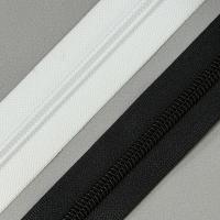 China Smooth Routing Watertight #5 Nylon Coil Zipper for Outdoor Jackets Skiwear -30°C for sale