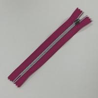 China Rust Prevention Nylon Zipper Vacuum Plated #5 Zipper Moisture Resistant for sale