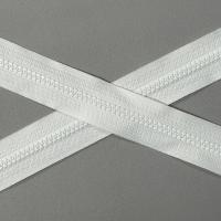 China Sturdy Structure #5 Plastic Zippers Rugged High Tensile Strength for sale
