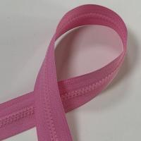China Eco Friendly Pink #5 Plastic Zippers Without Harmful Heavy Metals for sale