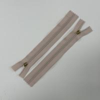 China Nylon #5 Zipper Low Pulling Resistance Lightweight Thin for Apparel Bags for sale