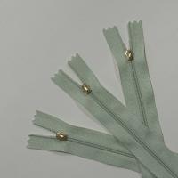 China High Overall Toughness #3 Nylon Zipper The Spiral Teeth Mesh Smoothly for sale