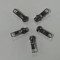 China Smooth Wear Resistant #5 Auto Lock Zipper Puller Metal Slider Standard Pull Tab for sale