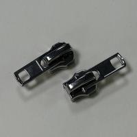 China #8 Metal Auto Lock Zipper Slider Standard Pull Tab Weather Corrosion Resistant for sale