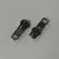 China Zinc Alloy #8 Auto Lock Slider with Standard Pull Tab for Bags and Apparel for sale