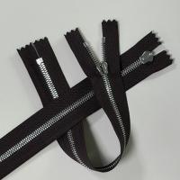 China Precision Polishing #5 Double Pointed Teeth Metal Zipper Cutting To Specified Dimensions for sale