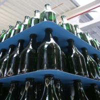 China High Strength Corrugated Plastic Layer Pads Coroplast Bottles Separators for sale