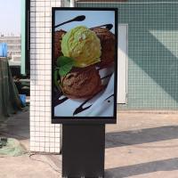 China 55-inch Outdoor Digital Menu Board 3000 Nits IP56 Waterproof Drive-Thru Display with 1920x1080 Resolution for sale