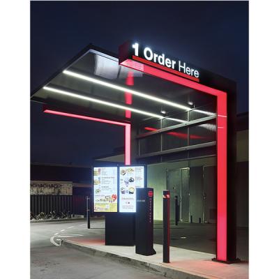 China 49-Inch Outdoor Drive-Thru Menu Board with 3000 Nits Brightness and Dual-Screen Splicing for sale