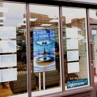 China Custom Size Window Lcd Display Sunlight Readable Shopping Mall Advertising for sale