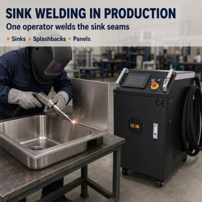 China Easy-to-Use Handheld Laser Welder, Single Operator Control via Touch Screen for Metal Fabrication for sale