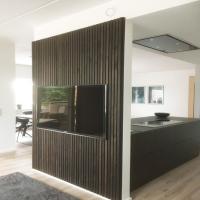 China Slatted Timber Decorative Acoustic Wall Panels MDF Wooden 2400x600mm for sale