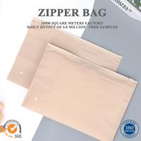 China Heavy Duty Slider Zipper Pouches Impact Resistant For Motorcycle Helmet Accessories for sale