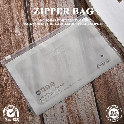 China Dust Proof Storage Slider Zip Bags Weather Resistant Custom Slider Zip Bags For Gloves for sale
