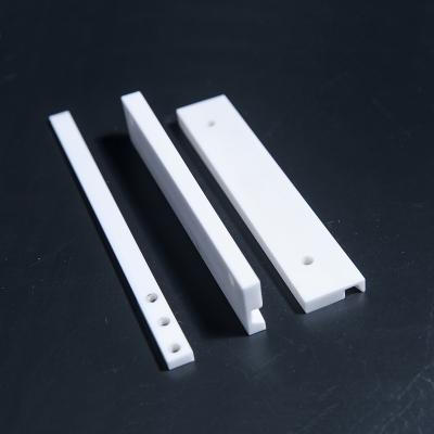 China Durable White 99% Alumina Crucible Lab Al2O3 Ceramic Adhesives Welding Corrosion Resistant for sale