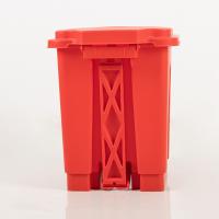China Outdoor Dustbin Cleaning Products Baiyun Cleaning Wholesale 15L Plastic Foot-Control Food Medical Classification Waste Bins for sale
