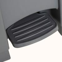 China Outdoor Dustbin Cleaning Products Baiyun Cleaning Wholesale 15L Plastic Foot-Control Food Medical Classification Waste Bins for sale