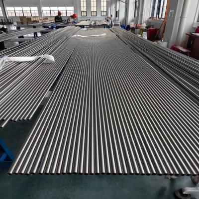 China SS304 ASTM A312 Pickled Stainless Steel Pipe 520-750 MPa Tensile Strength for Oil and Gas Applications for sale