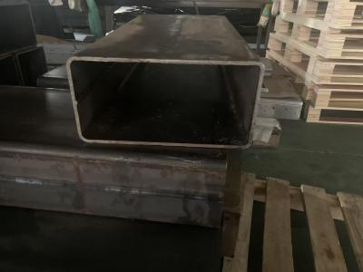 China Stainless Steel Square Tubes 10-300mm Size Range with 0.5-20mm Wall Thickness for Industrial Applications for sale