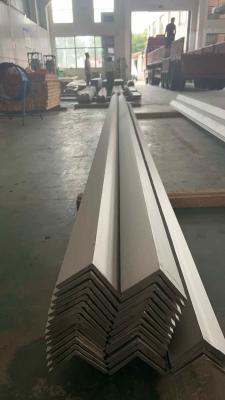 China Industrial Angle Steel L-Shaped Structural Sections 20-200mm Leg Lengths 2-20mm Thickness for Construction and Industrial Applications for sale