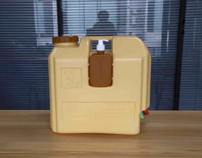 China 20L HDPE Plastic Jerrycan 5 Gallon Water Bucket with Tap for Camping for sale