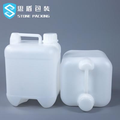 China Leakproof HDPE 20L Chemical Storage Water Tank 750g Stackable Square Bucket for sale