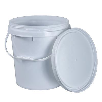 China 20L 30cm Top Diameter PP Plastic Paint Bucket with Handle 90 Mils Thick for sale