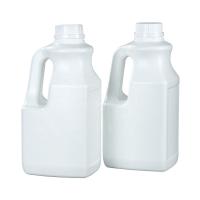 China 2L HDPE Square Plastic Bottle 121x102x150mm for Chemical and Food Packaging for sale