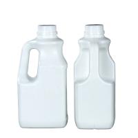China 2L HDPE Square Plastic Bottle 121x102x150mm for Chemical and Food Packaging for sale