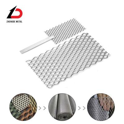 China 12mm 14mm 16mm Cold-Galvanized Metal Stretched Mesh for Fences, Walkways, and Ramps - Industrial Grade Diamond Pattern for sale