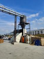 China Vertical Waste Paper Baling Press Machine 20-80 Tons Compression Force And Side Door For Easy Bale Ejection for sale