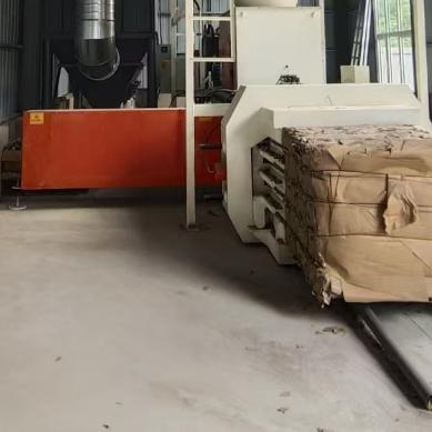 China Semi Automatic Waste Paper Baler with Electric Motor and D280*2500mm Main Press Cylinder for sale