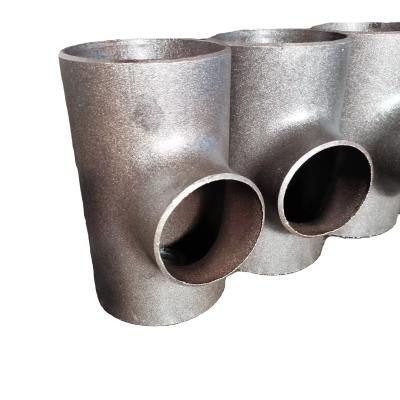 China Welding connection seamless tee steel pipe fittings precision manufactured to ensure tight sealing and secure joints for sale