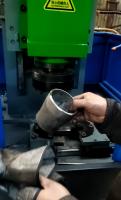China 1.5kw Hydraulic Power Reducer Beveling Machine 2tons Capacity Precision Metal Plate Edge Processing Equipment for sale