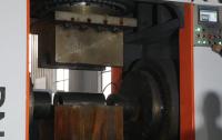 China Efficient And Stable Automated ASME Cold Tee Forming Machine Can Produce Seamless Welded Tee Fittings for sale