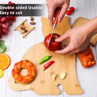 China Sustainable Bamboo Cat Shaped Cutting Board Wooden Serving Board Kitchen Chopping Board 38.2*33.1*1.6cm for sale