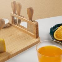 China Chopping Blocks Cheese Board Set With Stainless Steel Knife Set Cheese Serving Tray for sale