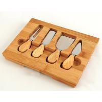 China 100% Natural Decorative Bamboo Pizza Serving Boards With Knife and Fork Eco-friendly for sale
