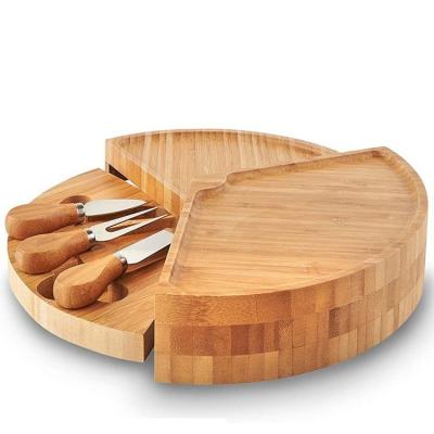 China Round Bamboo Kitchen Cutting Board Knife Set For Chopping Blocks for sale