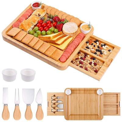China ODM Natural Kitchen Cutting Board Bamboo Charcuterie Platter With Utensils for sale