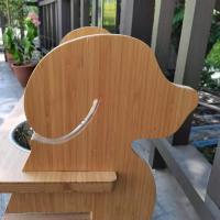 China Customer's Order Adjustable Height 2 Stainless Bowls Bamboo Feeder for Dogs and Cats for sale