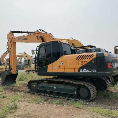 China 95% New Korea Hyundai 225LC-9S Top Used Excavator 2025 Brand Original Design with Stable Performance Competitive Price in China for sale