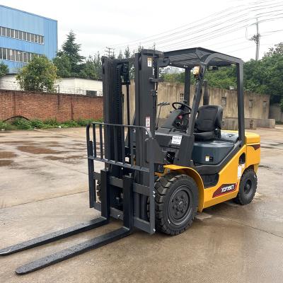 China Warehouse Used Forklift 2nd Hand Material Handler Equipment for sale