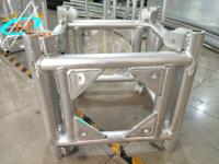 China Box Corner 6-way for Bolt & Nut Truss  Lighting Screw Trussing for Sporting Events Stage for sale