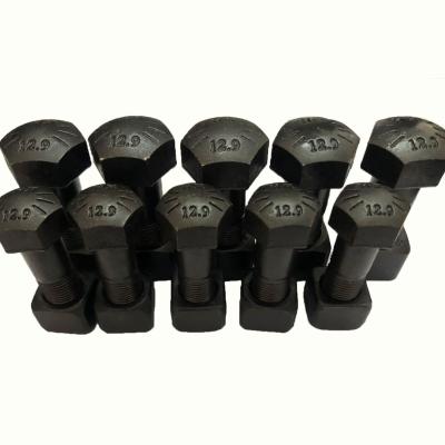 China Bulk Pack Track Chain Fasteners Excavator Bolt Nuts Crawler Dozer Track Optimal Torque Specs Wear Resistance for sale