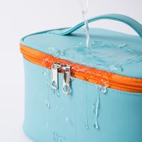 China Portable PU Hanging Cosmetic Bag 22x14x12cm Waterproof Toiletry Bag for Travel for sale