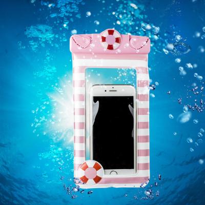 China IPX8 Waterproof Phone Pouch Universal 4.0-7.0 Inch Clear Cell Phone Bag Floating for sale