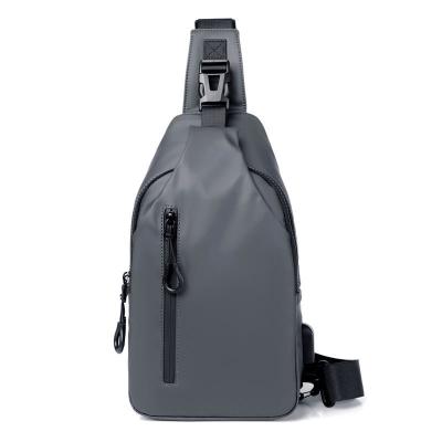 China Waterproof Crossbody Sling Bag for Men with USB Charging 17x6x30cm for sale