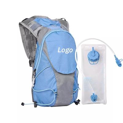 China 2L Waterproof Hiking Backpack 0.1kg Lightweight Hydration Vest for Men Women for sale